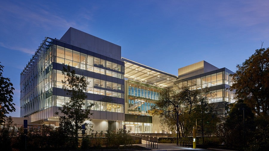 Master's program joins Knight Campus | UO Knight Campus